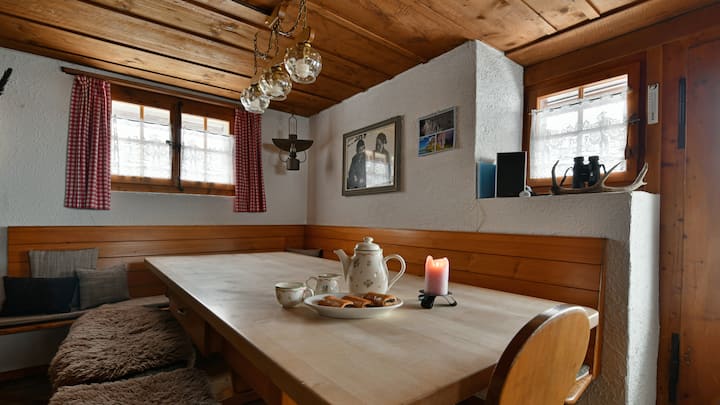 Täglich Grüsst Die Jungfrau. Hütte An Toplage - Lauterbrunnen