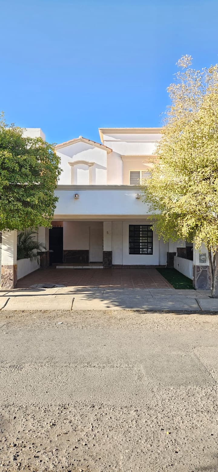Casa Espaciosa Gales Hermosillo Wifi Factura - Hermosillo