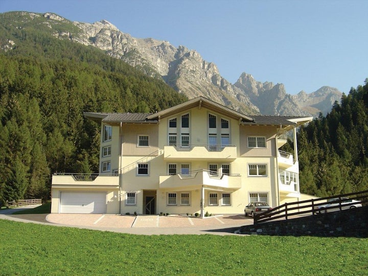 Appartement Mit 2 Schlafzimmer
Großen Balkon - Neustift im Stubaital
