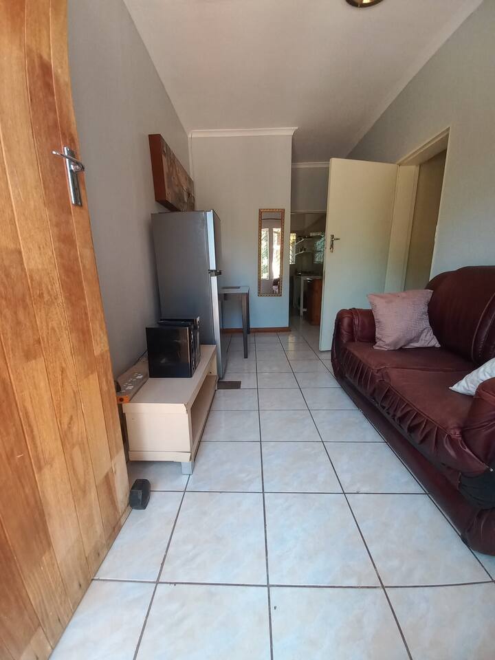 The Sunflower  - Neat, Private ,Secure, Affordable - Zimbabwe