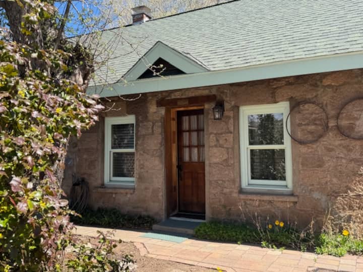 Historic South Side Hideaway - Flagstaff, AZ