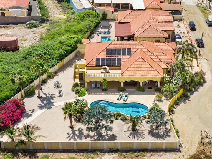 Rooftop Private Sunsets 6 Guest Dream Villa -Pool - Aruba
