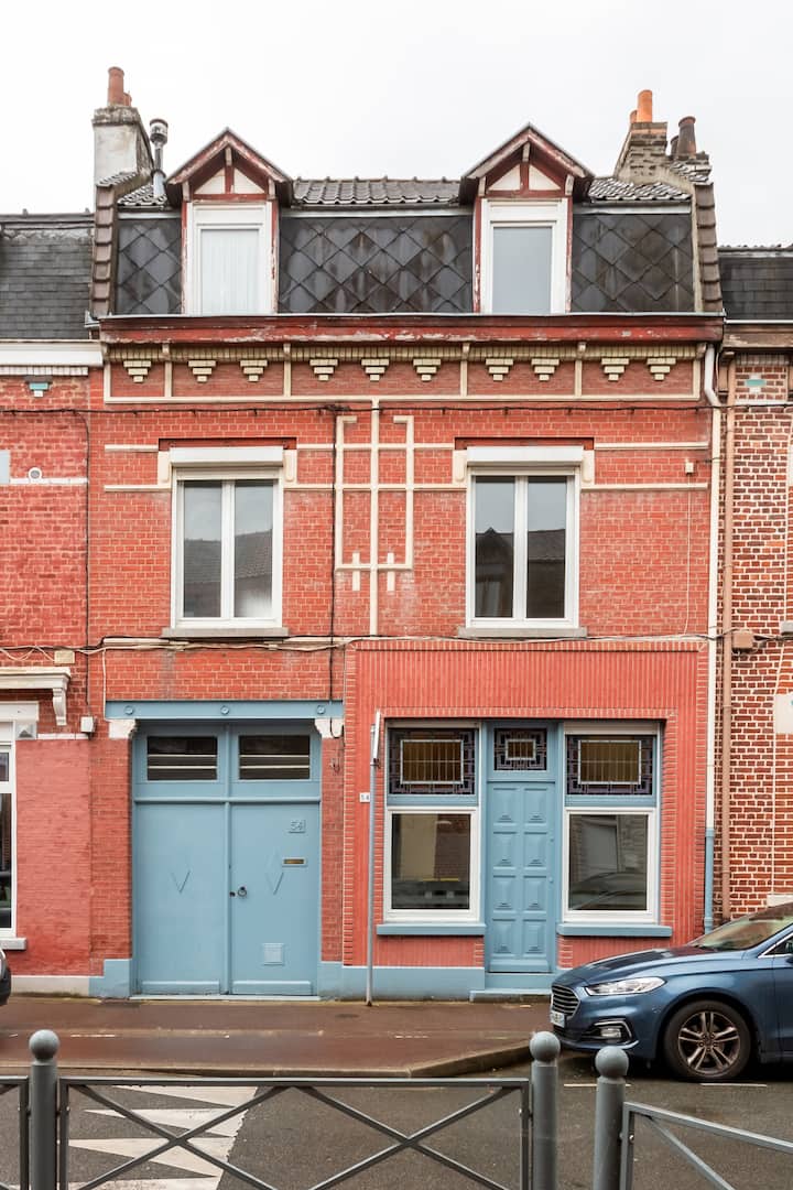 Grande Maison De 200m2 Euratechnologie - Lille - Lille, France
