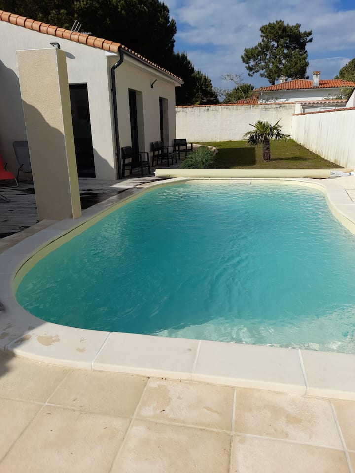 Villa 12 Pers. Piscine Chauf. St Palais. 450m Plag - Royan