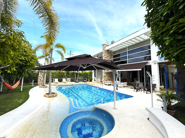 Palm House – Your Getaway Near Melgar - Melgar