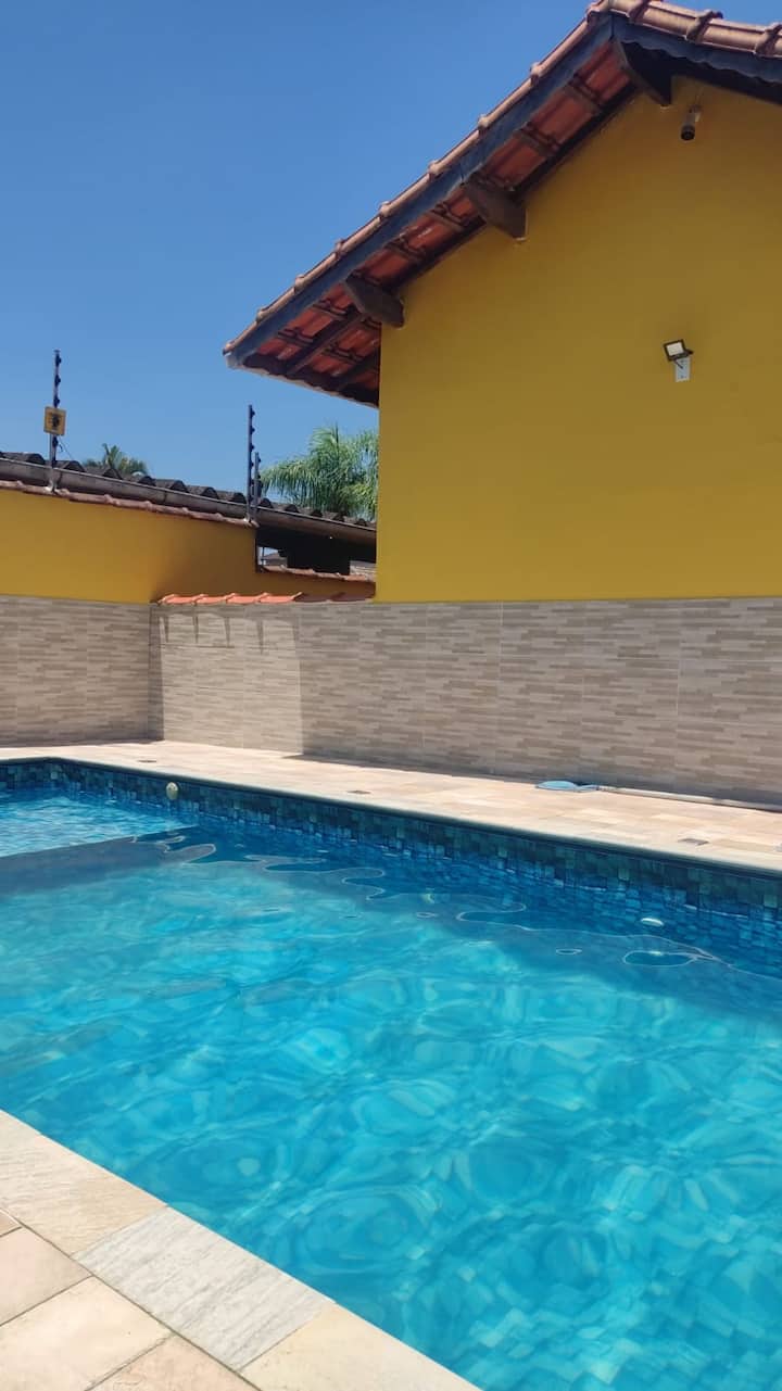 Casa Na Praia Grande Com Piscina E Wi-fi - Praia Grande