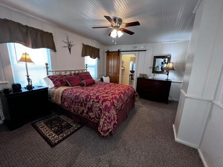 Well-stocked Downtown Grass Valley Unit #1 - Grass Valley, CA