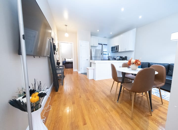 Spacious 3br Apartment | 2 Blocks To Central Park -