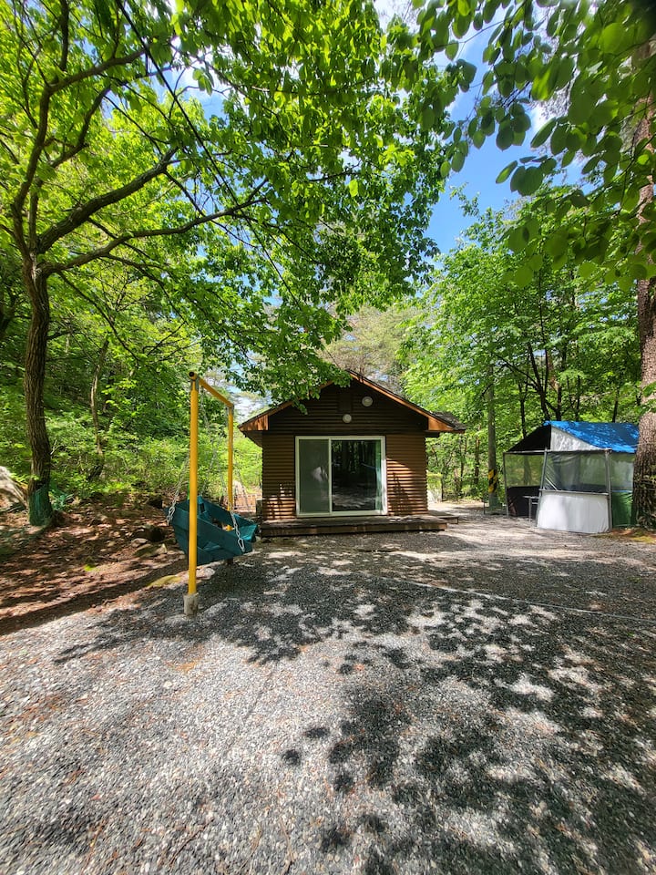 Forest House - Yangyang