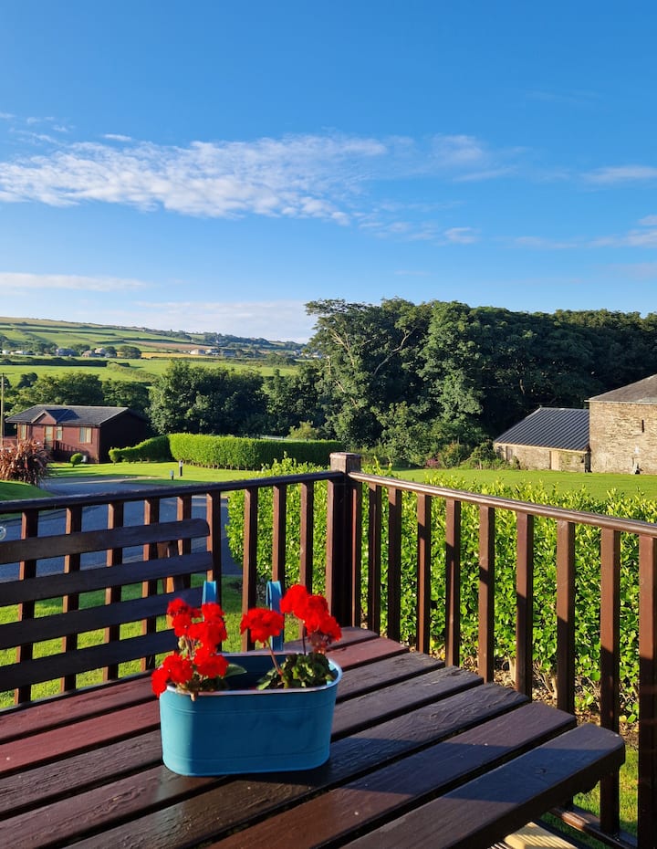 Tamarind Lodge Bossiney Bay  - Walkers' Paradise - Tintagel