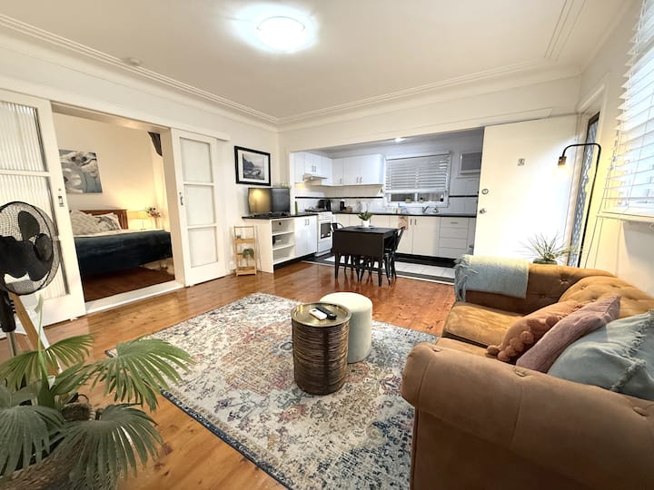 'Le Maisonette' - Mid-century Guesthouse - Fairfield