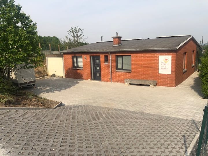 Le Coeur Sur La Main - Namur