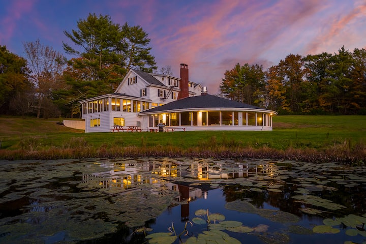 Private Indoor Pool - Hot Tub - 2 Fishing Ponds - 33 Acres - Pocono Mountains, PA