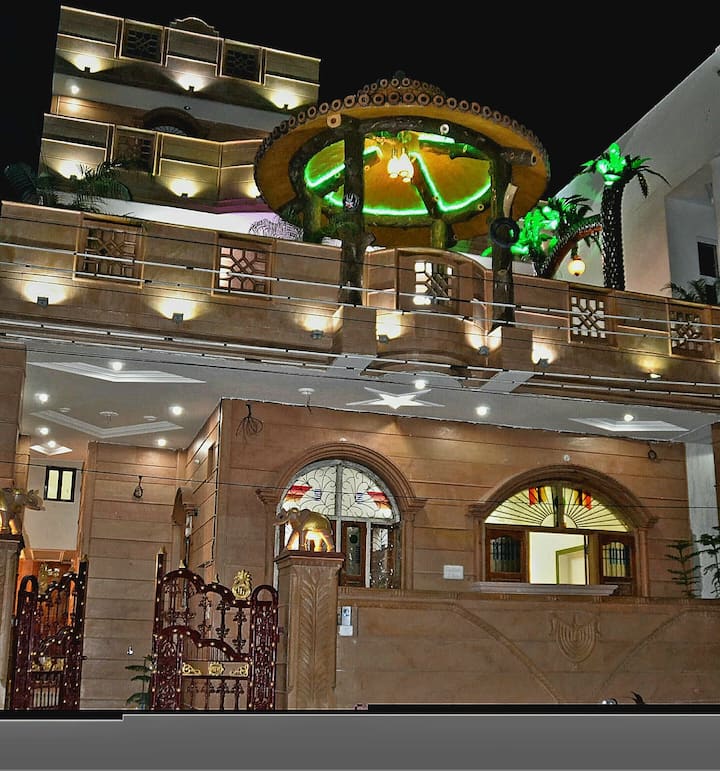 Aesthetic Hut - Ajmer