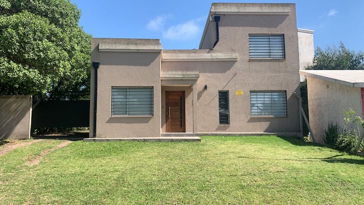 Hermosa Casa En Playas Del Sur - Mar del Plata