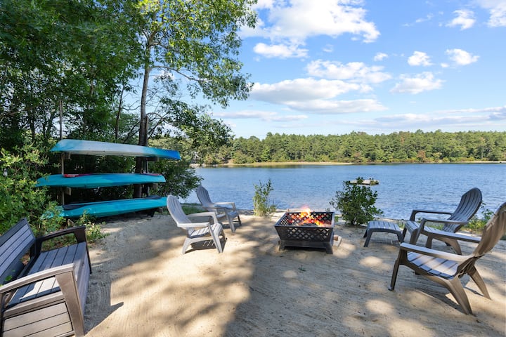 Waterfront Cottage Private Beach, Dock, Kayaks - Cape Cod, MA
