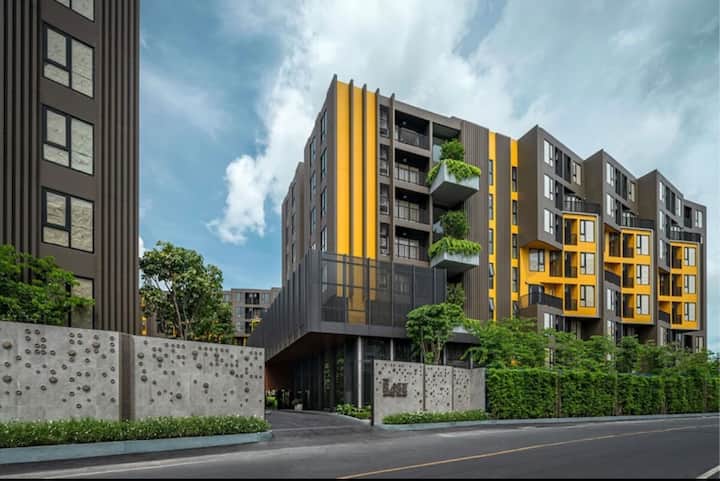 Phuket 泳池健身房｜商場夜市步行可達｜市中心可長住有廚房 Pu01 - Phuket