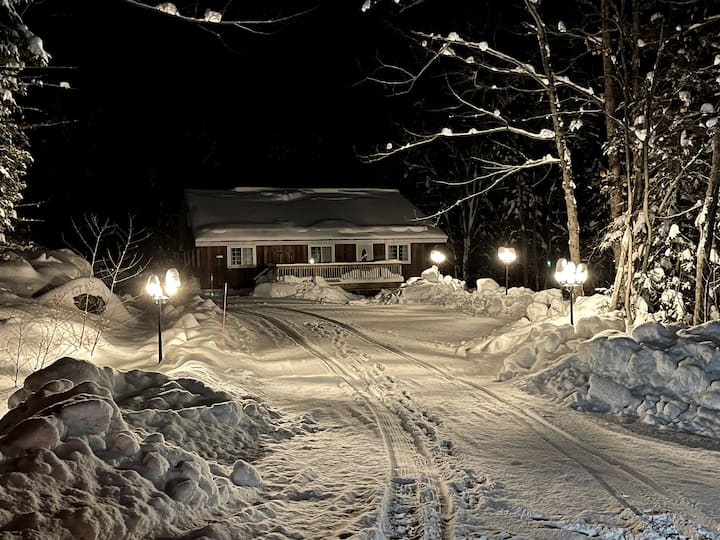 Cozy Ski Haven: Lg 4bd/3ba Cabin 14 Bds *New* - Killington, VT