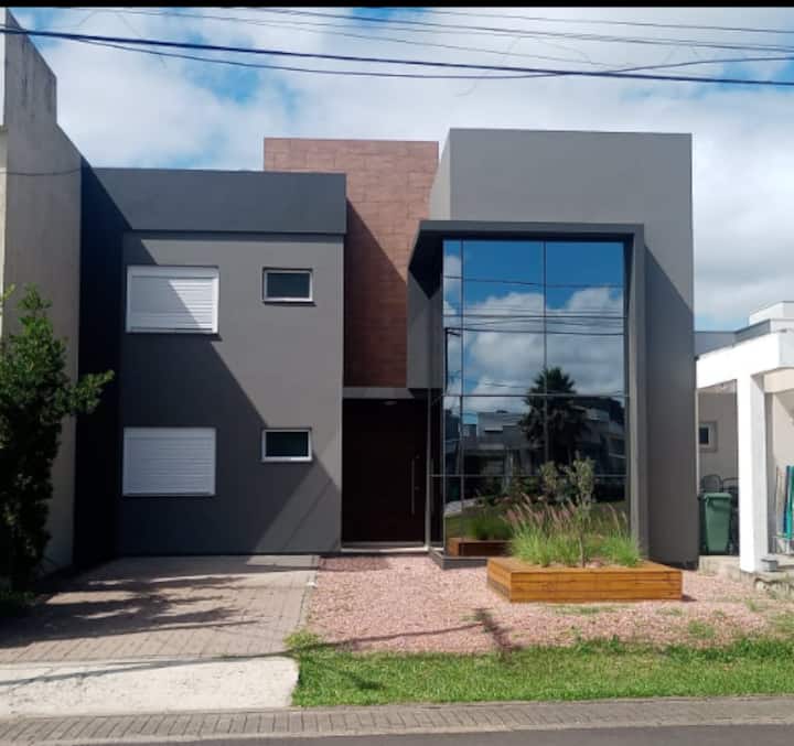 Sobrado  Condomínio Las Palmas - Xangri-lá