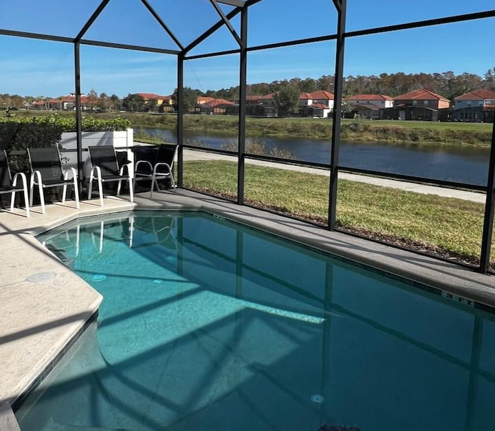 Only Minutes To Theme Park, Family Condo, Beautiful Resort Style. - Kissimmee, FL