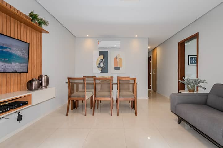 Confortável Apartamento Na Savassi C/ Ar-condic. - Belo Horizonte
