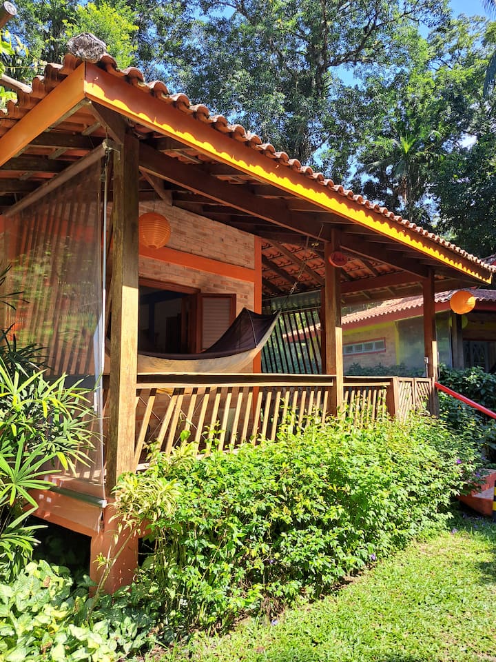 Nicolaya: Chalé Completo Na Mata De Cambury - São Sebastião