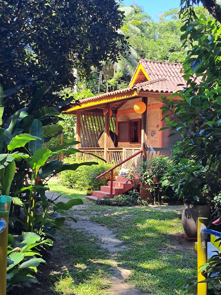 Nicolaya: Chalé Completo Na Mata De Cambury - São Sebastião