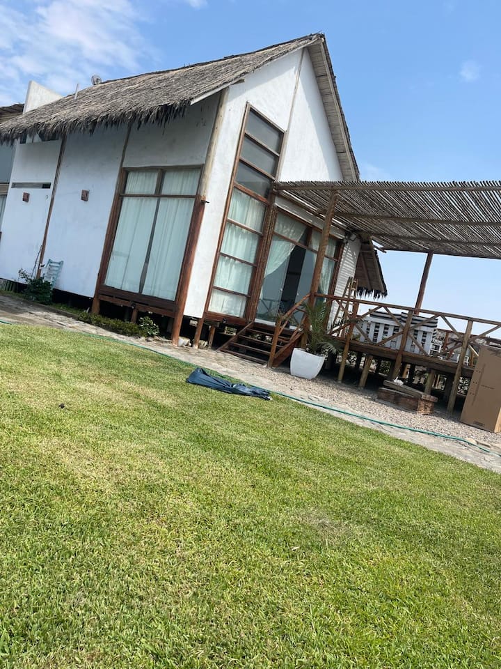 Preciosa Casa De Playa En Chincha Con Piscina - San Clemente