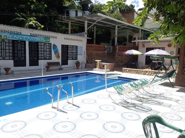 Country House In Melgar - Urban - Melgar