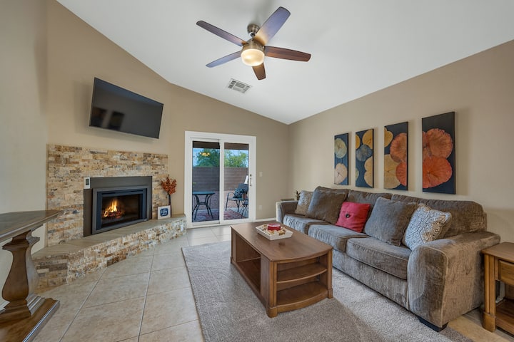 Gorgeous Vacation Home - Trails, Golf & Dining! - Marana, AZ