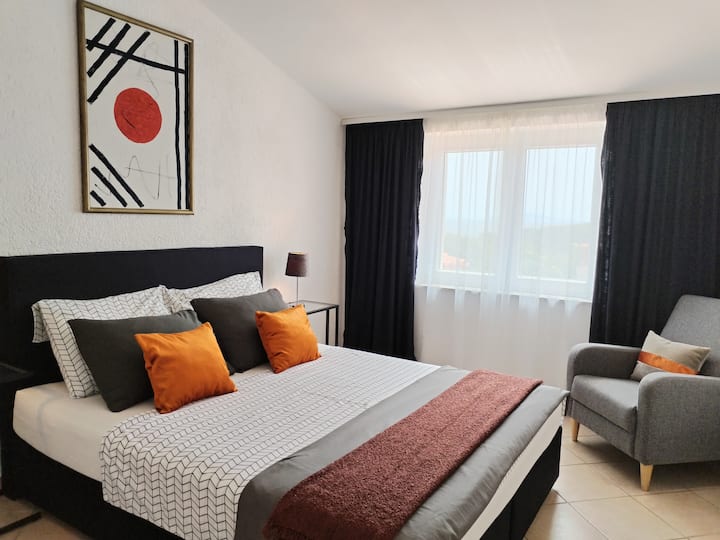 Apartment With A Sea View - Premantura