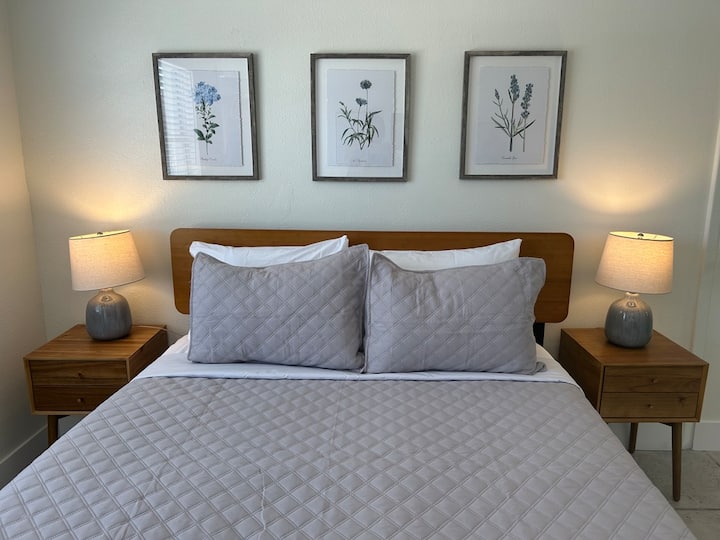 Bay Studio Apartment 4 - Dunedin, FL