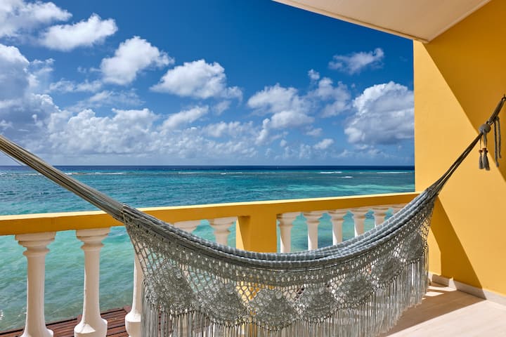 Stylish Aruba Beach Chalet - Stunning Ocean Views - Aruba