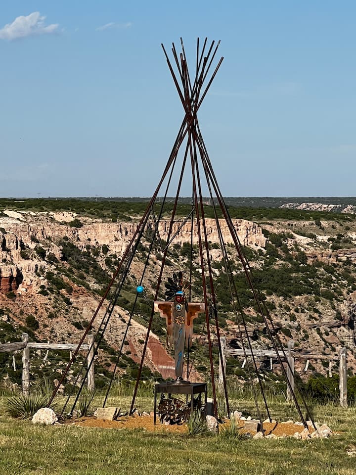 Phantom At Doves Rest Cabins - Palo Duro Canyon State Park, Canyon