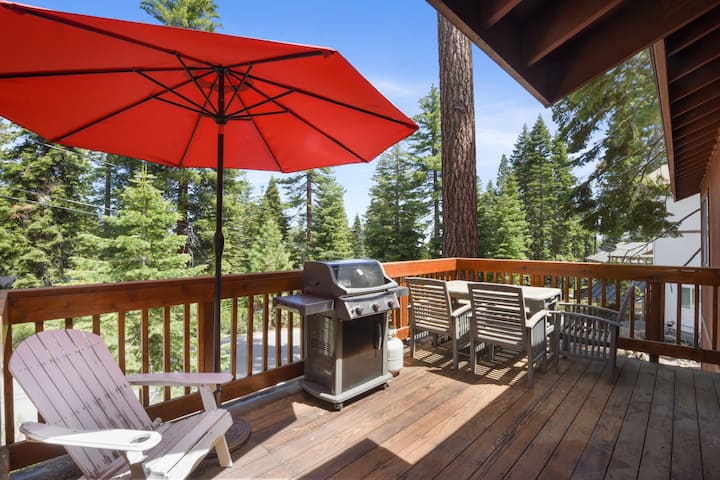 Idlewood Cabin - Newly Remodeled - Tahoe City, CA
