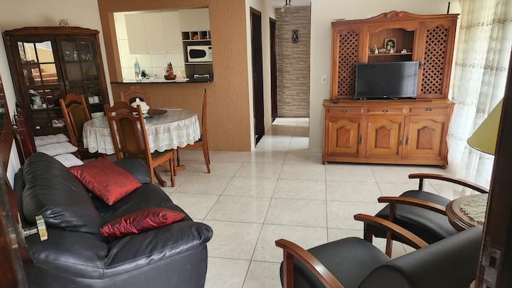 Apartamento De Frente P O Mar E óTima Localização - Guaratuba