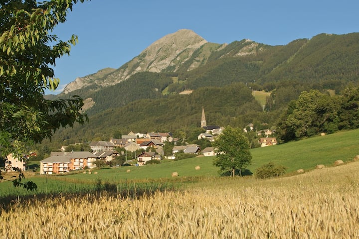 Calme, Vue Dégagée, Terrasse, Très Bien éQuipé - Ancelle