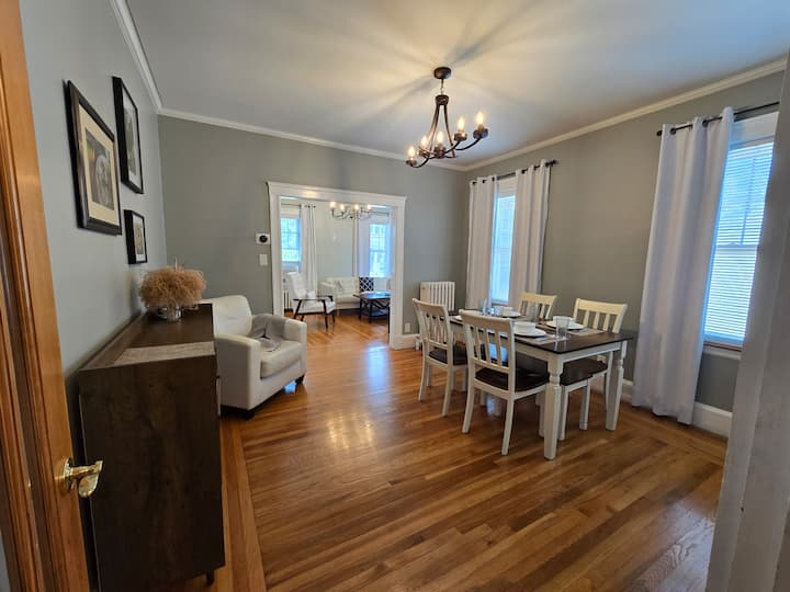 Skyline View Spacious 3bd Close Boston/beach/airpt - Boston, MA