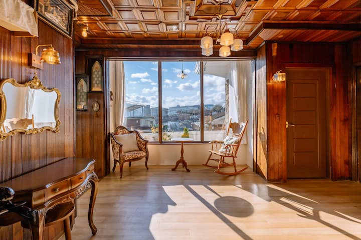 Antique Lodgings In Seoul - Seoul