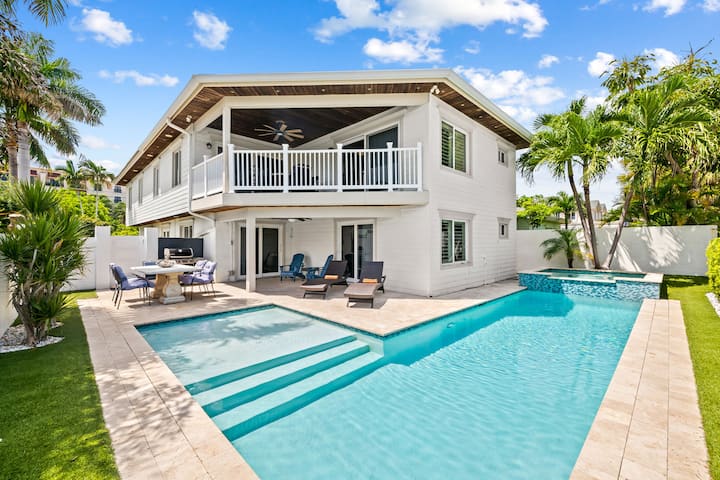 Ocean-view Oasis With Pool, Hot Tub, Walk To Beach - Fort Lauderdale