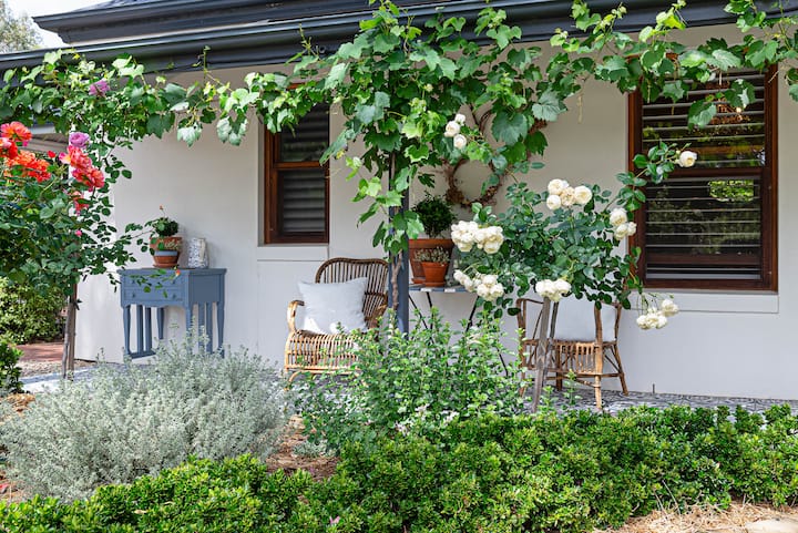 Peppertree House - Adelaide