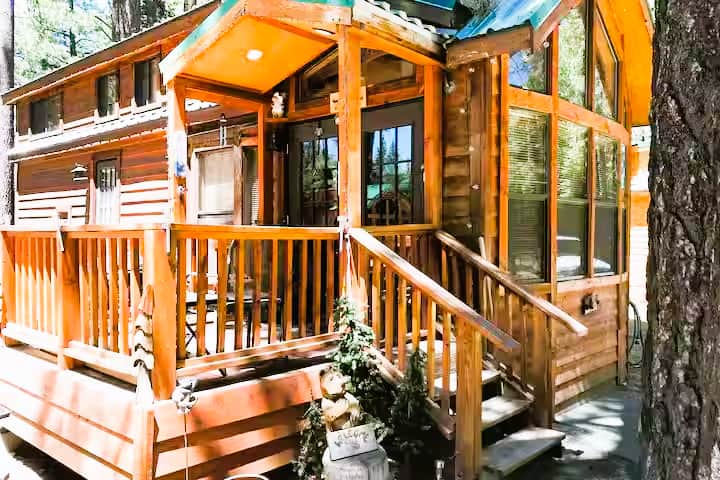 Cedar Pines Tahoe Tiny House Bungalow Pets Welcome - South Lake Tahoe, CA