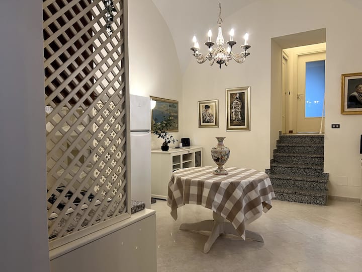 Appartamento Indipendente Nel Centro Storico - Sorrento