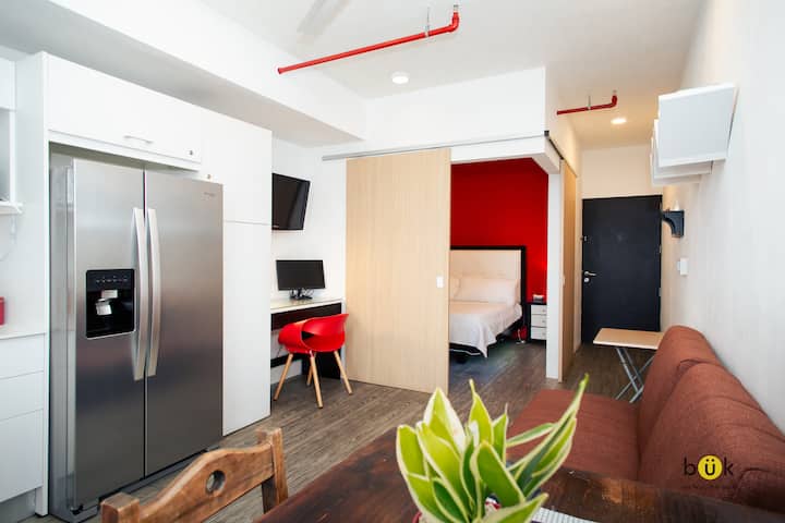 Stylish Unit And Great Location In Downtown. - San José