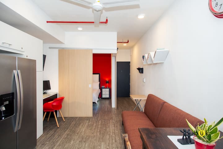 Stylish Unit And Great Location In Downtown. - San José