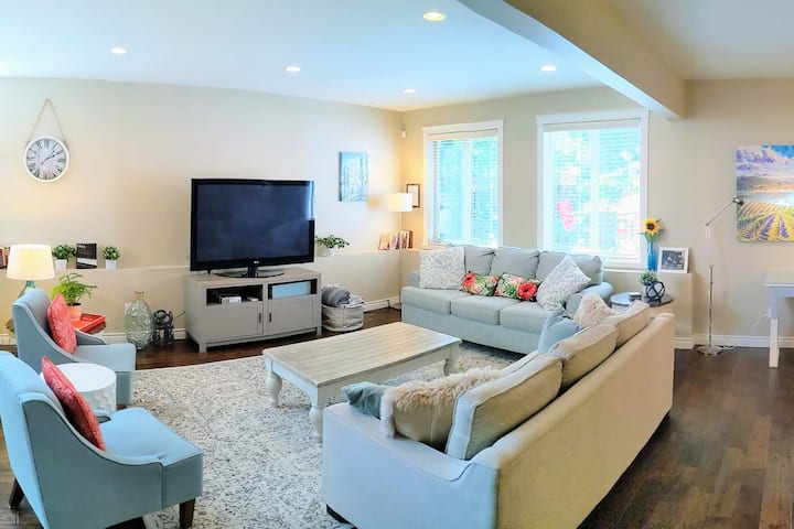 Spacious Westside Wine Trail Retreat - Bl#8432 - West Kelowna