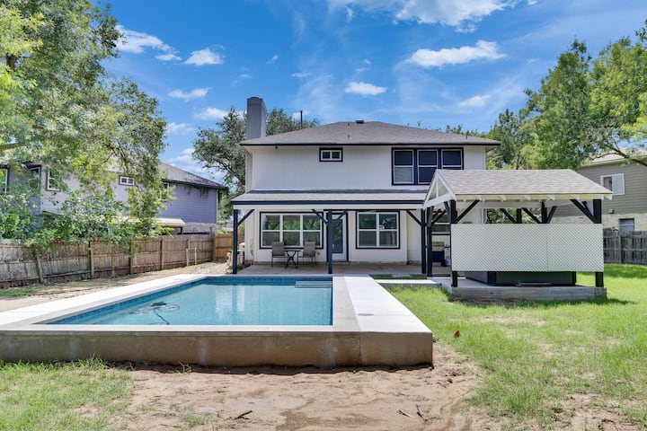 A - List Resort Style Home With Heated Pool & Spa - Austin’s, Pflugerville