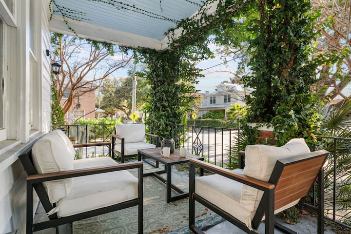 Luxury. Curated. Walk To Leon's, Melfis, Graft - 찰스턴