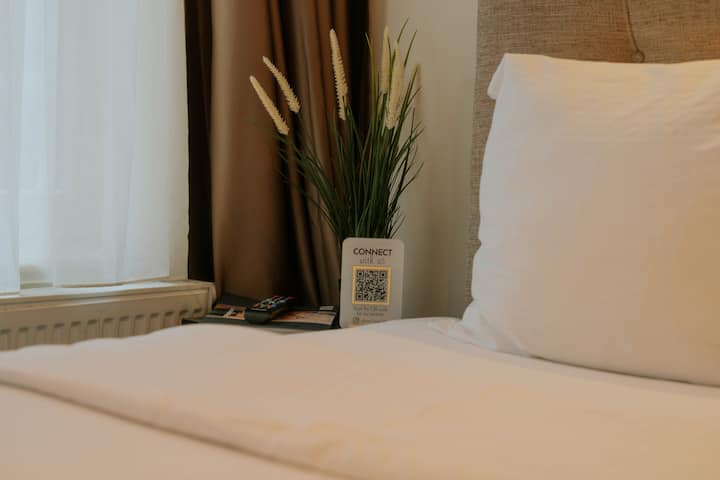 Single Room - Amsterdam