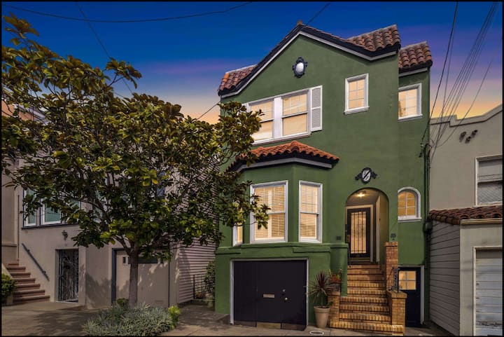 Beautiful Condo, Stunning Views - San Francisco